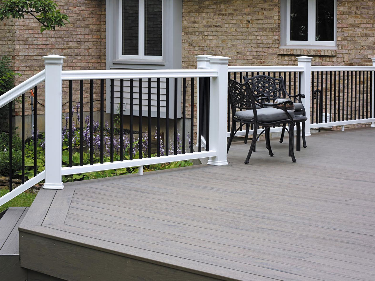 How to Picture Frame a Deck | Blocking & Steps Guide