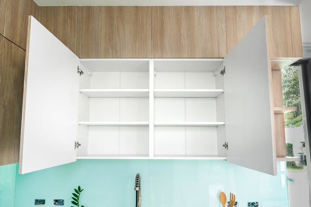 The Top 5 Types of Kitchen Cabinet Materials (Pros & Cons)